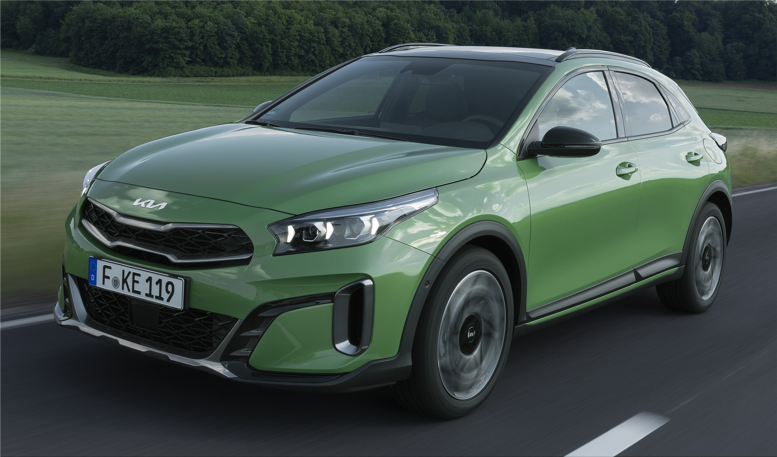 The Kia XCeed receives a fresh look and better technology | Spare Wheel