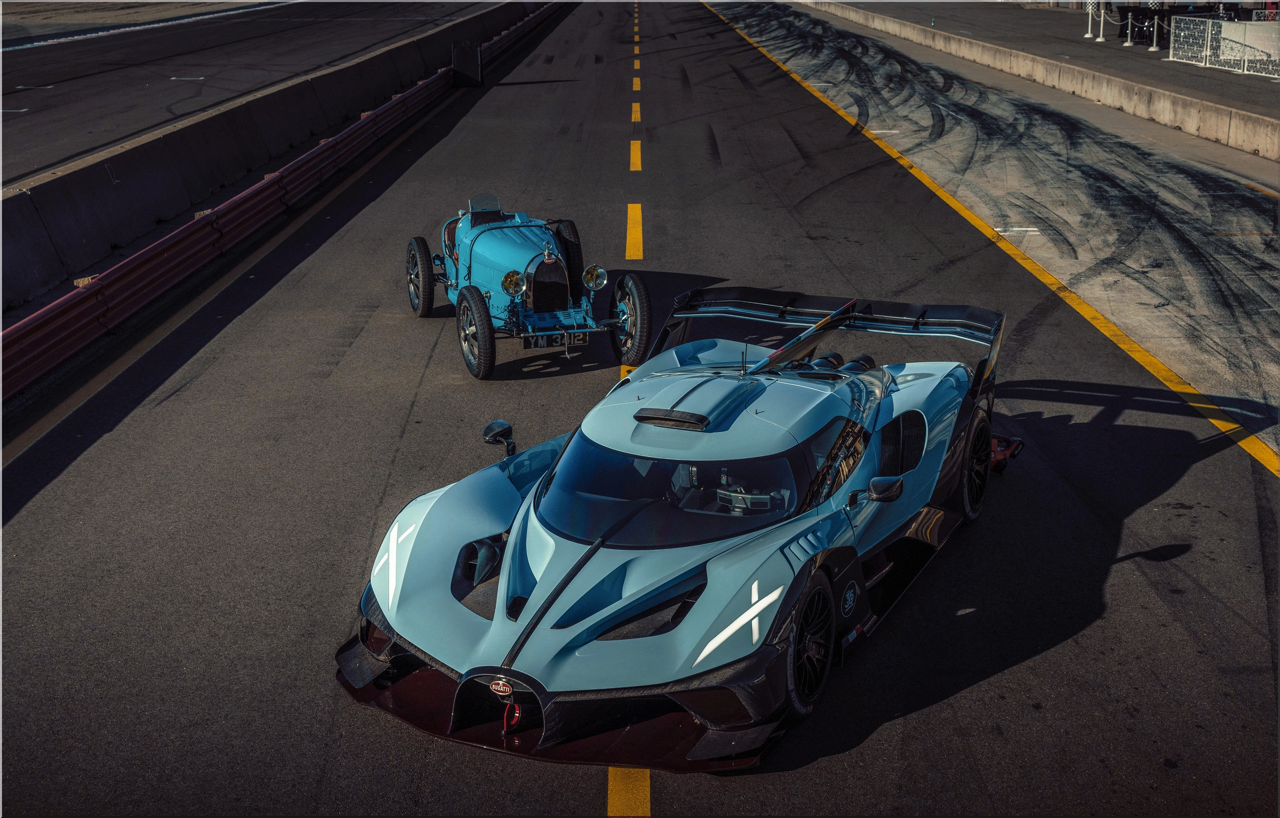 Bugatti Bolide Final Edition: Last W16 Track Hypercar Delivered | Spare ...