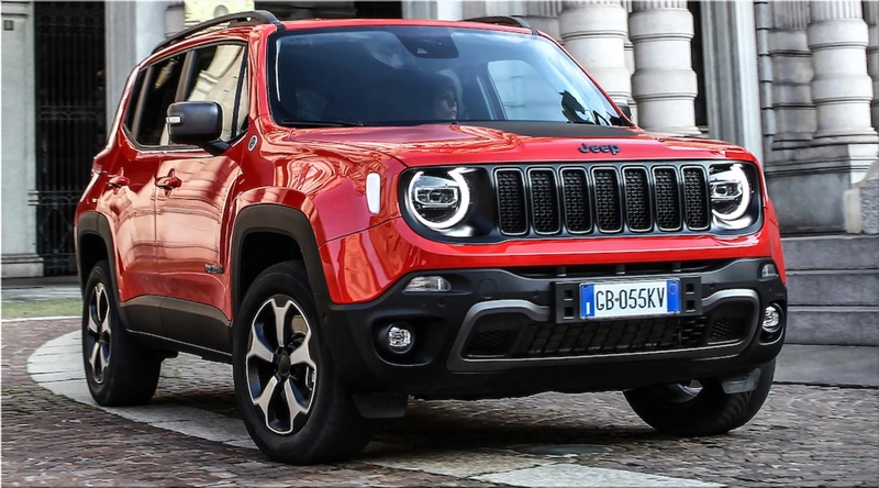 Jeep Renegade 4xe takes on a new role as a police cruiser in Rome ...