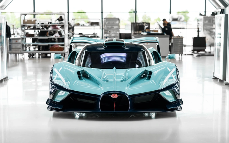 Mercedes-Benz BIOME : natural technology hybrid | Spare Wheel